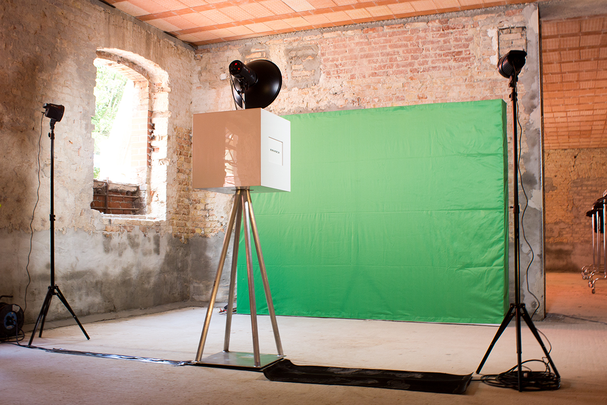 Fotobox mit Greenscreen mieten | Knips-O-Mat